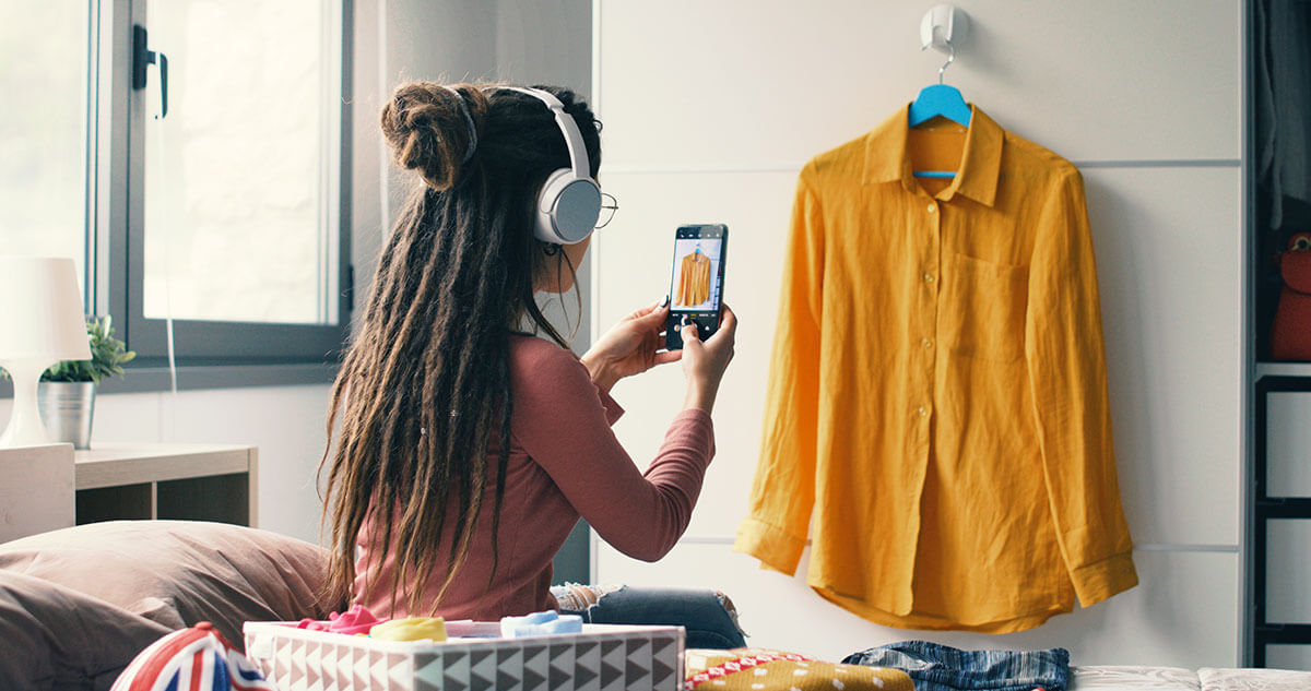 'How I make £800 a year selling on Vinted'