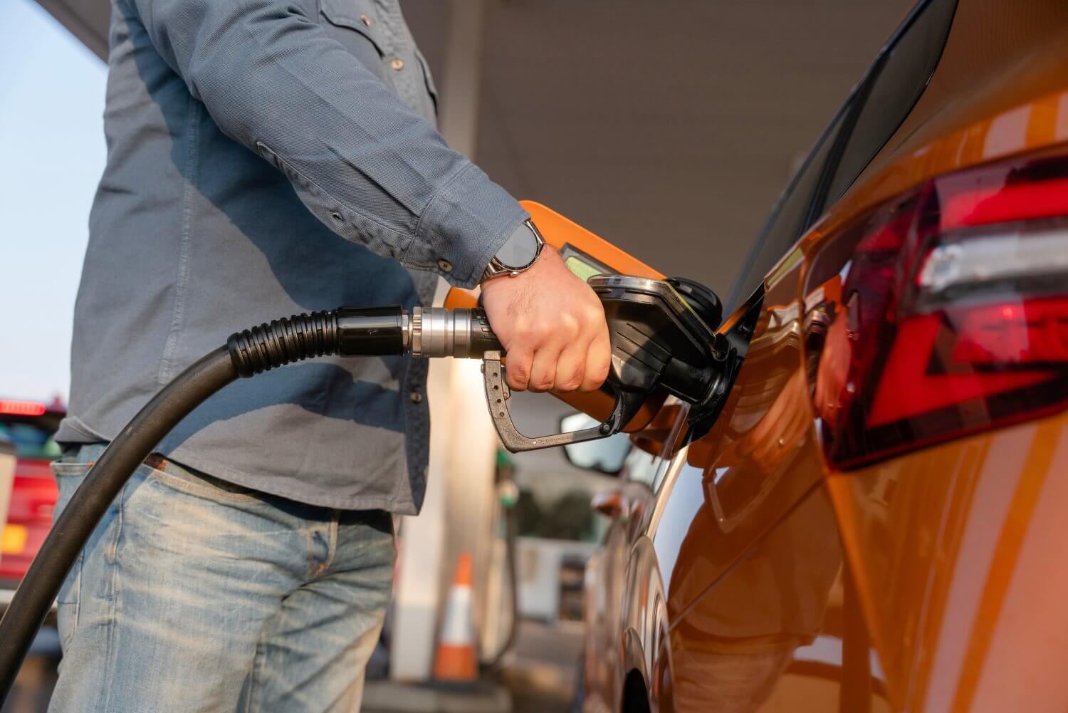 Fuel Finder scheme: how to save money on fuel - Simply Business UK